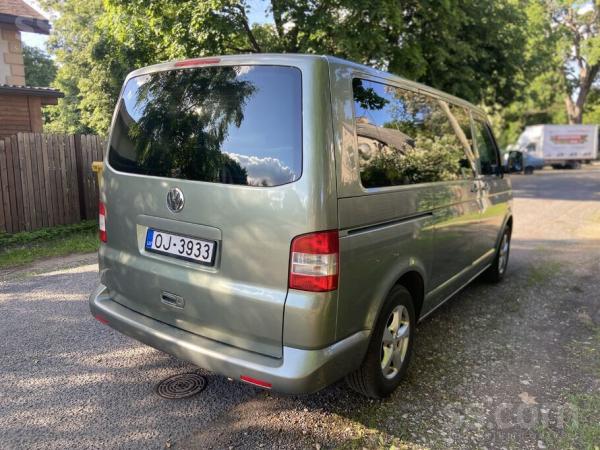 Zaļš Volkswagen Caravelle 2008 Rīga, ar dzinēja tilpumu 2.50 L un nobraukumu 210 tūkst. km par 8900 €, foto 2 vietnē AUTOMOTO.COM.LV