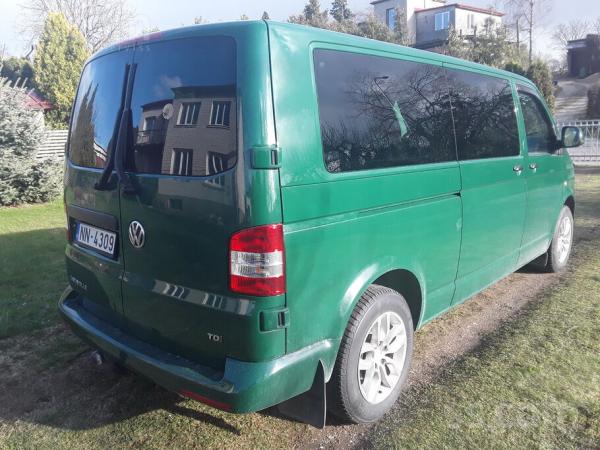 Zaļš Volkswagen Caravelle 2014 Tukums, ar dzinēja tilpumu 2.00 L un nobraukumu 0 tūkst. km par 12000 €, foto 3 vietnē AUTOMOTO.COM.LV