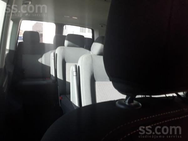Zaļš Volkswagen Caravelle 2014 Tukums, ar dzinēja tilpumu 2.00 L un nobraukumu 0 tūkst. km par 12000 €, foto 5 vietnē AUTOMOTO.COM.LV
