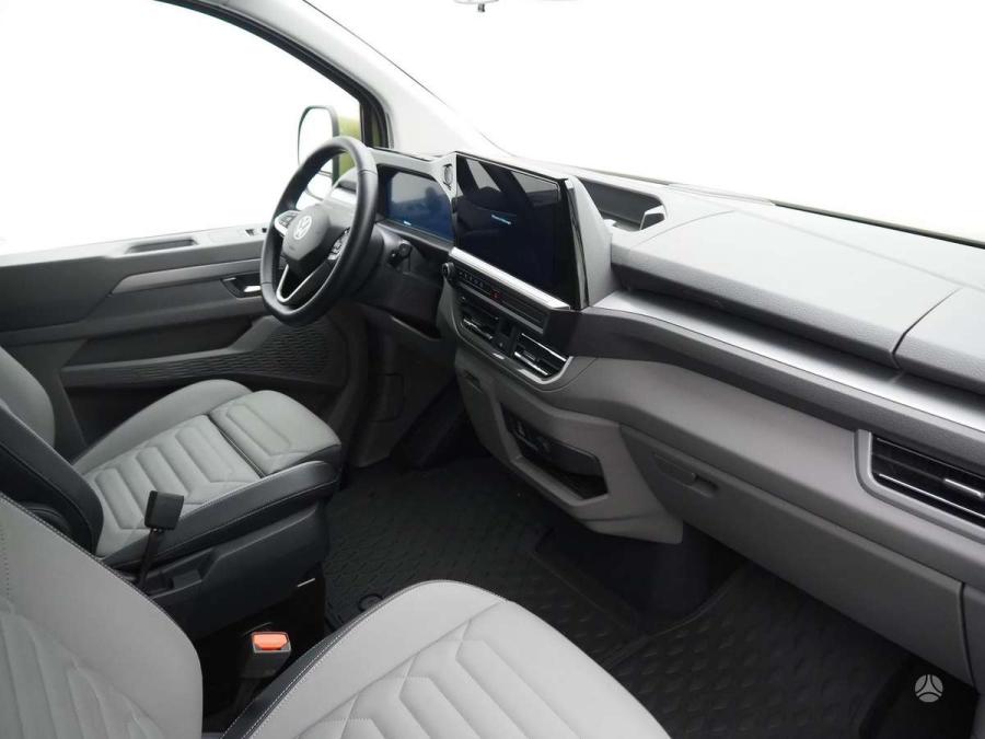 Zaļš Volkswagen Caravelle 2026 Viļņa, ar dzinēja tilpumu 2.00 L un nobraukumu 19 tūkst. km par 63500 €, foto 13 vietnē AUTOMOTO.COM.LV