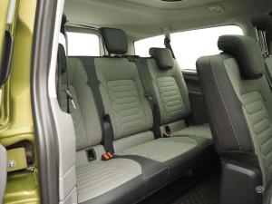Zaļš Volkswagen Caravelle 2026 Viļņa, ar dzinēja tilpumu 2.00 L un nobraukumu 19 tūkst. km par 63500 €, foto 19 vietnē AUTOMOTO.COM.LV