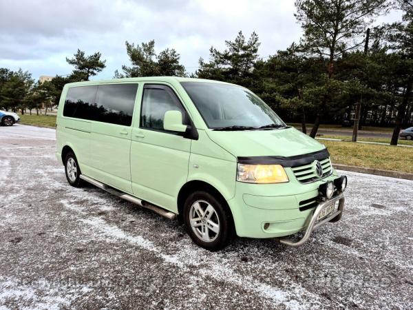 Zaļš Volkswagen Caravelle 2006 Tallina, ar dzinēja tilpumu 2.50 L un nobraukumu 533 tūkst. km par 4390 €, foto 1 vietnē AUTOMOTO.COM.LV