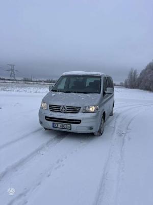 Grey Volkswagen Caravelle 2006 in Panevezys, with an engine capacity of 2.50 L and mileage of 400 thousand km for 3999 €, photo  on AUTOMOTO.COM.LV