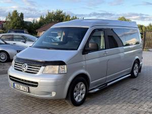 Grey Volkswagen Caravelle 2006 in Vilnius, with an engine capacity of 2.50 L and mileage of 412 thousand km for 3450 €, photo  on AUTOMOTO.COM.LV