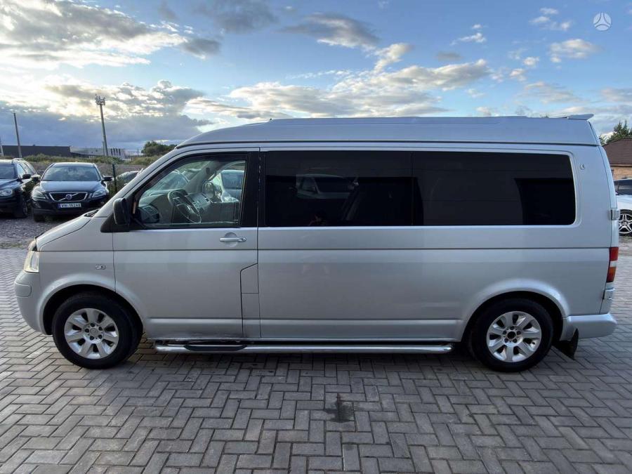 Grey Volkswagen Caravelle 2006 in Vilnius, with an engine capacity of 2.50 L and mileage of 412 thousand km for 3450 €, photo 4 on AUTOMOTO.COM.LV