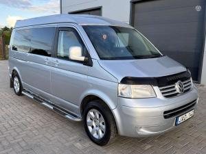 Grey Volkswagen Caravelle 2006 in Vilnius, with an engine capacity of 2.50 L and mileage of 412 thousand km for 3450 €, photo 8 on AUTOMOTO.COM.LV