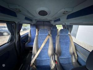 Grey Volkswagen Caravelle 2006 in Vilnius, with an engine capacity of 2.50 L and mileage of 412 thousand km for 3450 €, photo 22 on AUTOMOTO.COM.LV