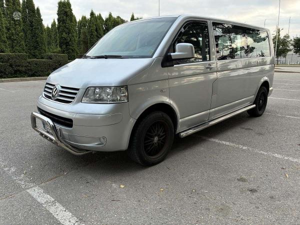 Grey Volkswagen Caravelle 2006 in Kretinga, with an engine capacity of 2.50 L and mileage of 500 thousand km for 5990 €, photo 8 on AUTOMOTO.COM.LV