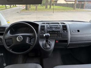 Grey Volkswagen Caravelle 2006 in Kretinga, with an engine capacity of 2.50 L and mileage of 500 thousand km for 5990 €, photo 15 on AUTOMOTO.COM.LV