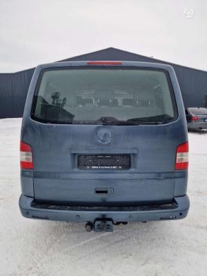 Pelēks Volkswagen Caravelle 2008 Rokiškis, ar dzinēja tilpumu 2.50 L un nobraukumu 290 tūkst. km par 4700 €, foto 6 vietnē AUTOMOTO.COM.LV