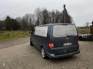 Pelēks Volkswagen Caravelle 2009 Klaipėda, ar dzinēja tilpumu 0.00 L un nobraukumu 400 tūkst. km par 3100 €, foto 5 vietnē AUTOMOTO.COM.LV