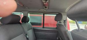 Grey Volkswagen Caravelle 2009 in Vilnius, with an engine capacity of 2.50 L and mileage of 360 thousand km for 2650 €, photo 8 on AUTOMOTO.COM.LV