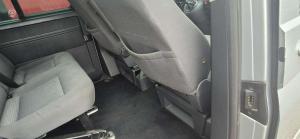 Grey Volkswagen Caravelle 2009 in Vilnius, with an engine capacity of 2.50 L and mileage of 360 thousand km for 2650 €, photo 12 on AUTOMOTO.COM.LV