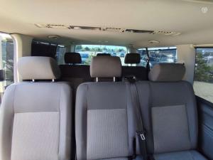 Pelēks Volkswagen Caravelle 2010 Šauļi, ar dzinēja tilpumu 2.00 L un nobraukumu 300 tūkst. km par 10800 €, foto 21 vietnē AUTOMOTO.COM.LV