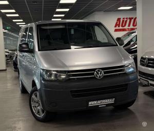 Pelēks Volkswagen Caravelle 2011 Klaipėda, ar dzinēja tilpumu 1.97 L un nobraukumu 326 tūkst. km par 8200 €, foto 7 vietnē AUTOMOTO.COM.LV
