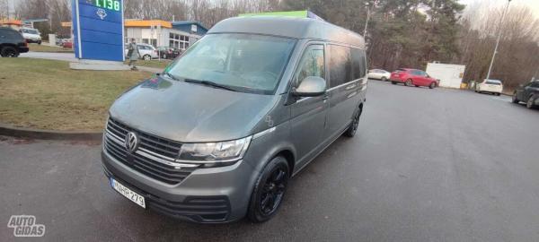 Pelēks Volkswagen Caravelle 2012 Viļņa, ar dzinēja tilpumu 2.00 L un nobraukumu 240 tūkst. km par 11800 €, foto 1 vietnē AUTOMOTO.COM.LV