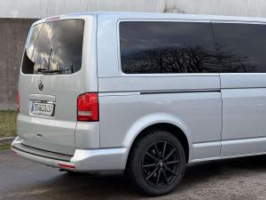 Grey Volkswagen Caravelle 2012 in Klaipeda, with an engine capacity of 2.00 L and mileage of 325 thousand km for 13900 €, photo 6 on AUTOMOTO.COM.LV