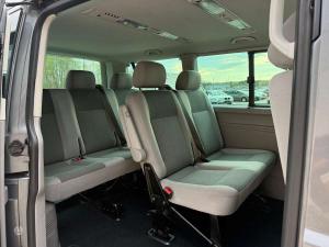 Grey Volkswagen Caravelle 2012 in Utena, with an engine capacity of 2.00 L and mileage of 298 thousand km for 12200 €, photo 24 on AUTOMOTO.COM.LV