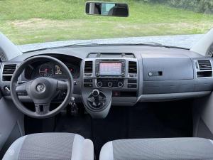 Pelēks Volkswagen Caravelle 2012 Utena, ar dzinēja tilpumu 2.00 L un nobraukumu 290 tūkst. km par 11990 €, foto 13 vietnē AUTOMOTO.COM.LV