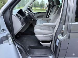 Pelēks Volkswagen Caravelle 2012 Utena, ar dzinēja tilpumu 2.00 L un nobraukumu 290 tūkst. km par 11990 €, foto 14 vietnē AUTOMOTO.COM.LV