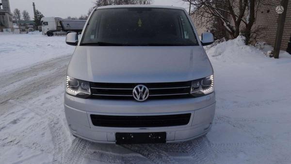 Pelēks Volkswagen Caravelle 2014 Joniškis, ar dzinēja tilpumu 1.97 L un nobraukumu 272 tūkst. km par 14449 €, foto 1 vietnē AUTOMOTO.COM.LV