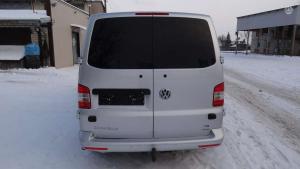 Grey Volkswagen Caravelle 2014 in Joniskis, with an engine capacity of 1.97 L and mileage of 272 thousand km for 14449 €, photo 3 on AUTOMOTO.COM.LV