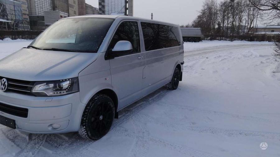 Grey Volkswagen Caravelle 2014 in Joniskis, with an engine capacity of 1.97 L and mileage of 272 thousand km for 14449 €, photo 5 on AUTOMOTO.COM.LV