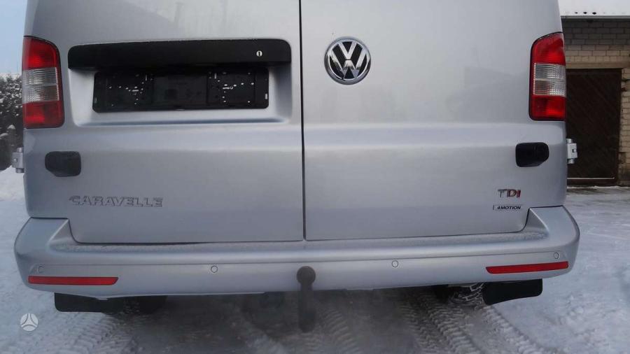 Grey Volkswagen Caravelle 2014 in Joniskis, with an engine capacity of 1.97 L and mileage of 272 thousand km for 14449 €, photo 16 on AUTOMOTO.COM.LV