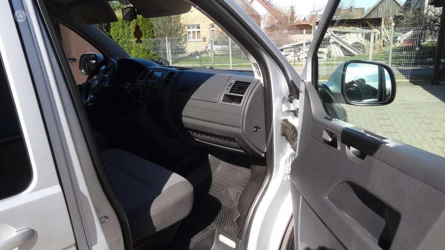 Grey Volkswagen Caravelle 2014 in Joniskis, with an engine capacity of 1.97 L and mileage of 272 thousand km for 12749 €, photo 14 on AUTOMOTO.COM.LV