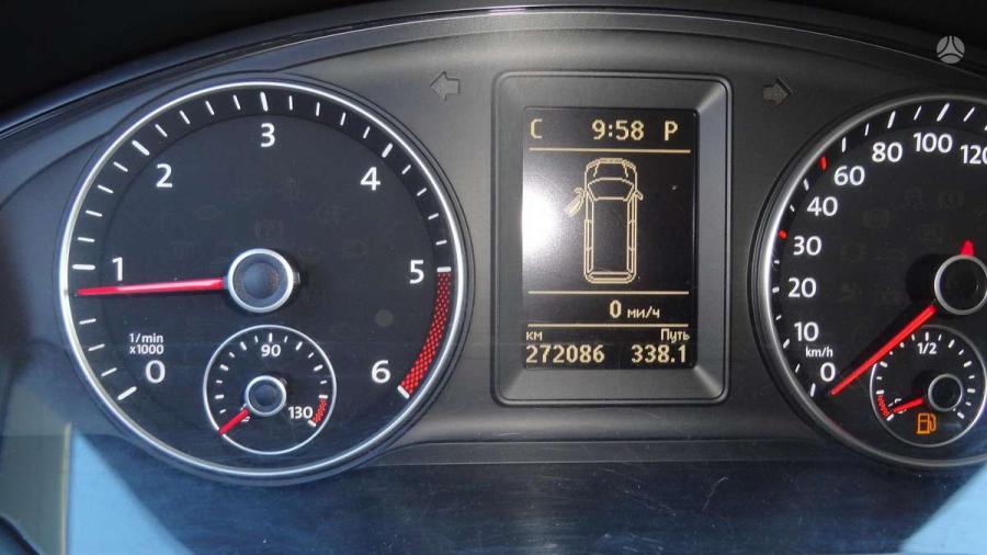 Grey Volkswagen Caravelle 2014 in Joniskis, with an engine capacity of 1.97 L and mileage of 272 thousand km for 12749 €, photo 19 on AUTOMOTO.COM.LV