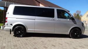 Grey Volkswagen Caravelle 2014 in Joniskis, with an engine capacity of 1.97 L and mileage of 272 thousand km for 12749 €, photo 21 on AUTOMOTO.COM.LV