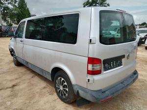 Grey Volkswagen Caravelle 2015 in Plunge, with an engine capacity of 2.00 L and mileage of 274 thousand km for 8900 €, photo  on AUTOMOTO.COM.LV