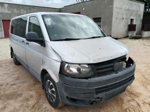 Grey Volkswagen Caravelle 2015 in Plunge, with an engine capacity of 2.00 L and mileage of 274 thousand km for 8900 €, photo 5 on AUTOMOTO.COM.LV