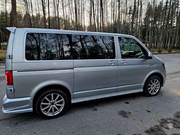 Pelēks Volkswagen Caravelle 2016 Kaišiadorys, ar dzinēja tilpumu 2.00 L un nobraukumu 230 tūkst. km par 14000 €, foto 5 vietnē AUTOMOTO.COM.LV