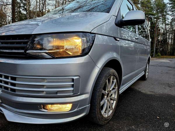 Pelēks Volkswagen Caravelle 2016 Kaišiadorys, ar dzinēja tilpumu 2.00 L un nobraukumu 230 tūkst. km par 14000 €, foto 9 vietnē AUTOMOTO.COM.LV