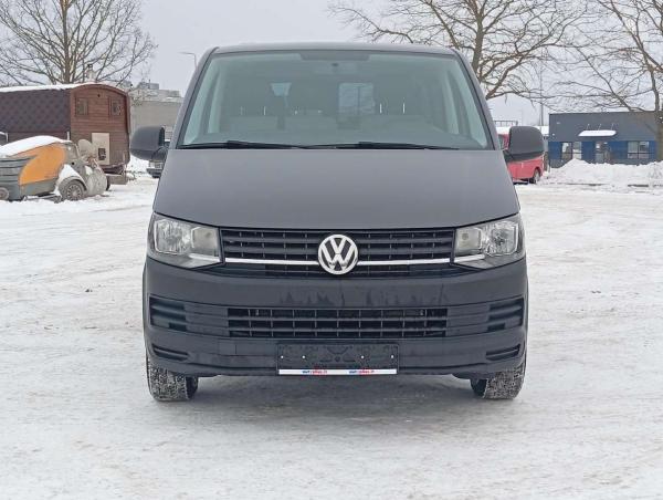 Pelēks Volkswagen Caravelle 2017 Kėdainiai, ar dzinēja tilpumu 2.00 L un nobraukumu 320 tūkst. km par 15900 €, foto 8 vietnē AUTOMOTO.COM.LV