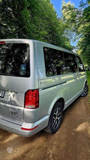 Pelēks Volkswagen Caravelle 2021 Kaišiadorys, ar dzinēja tilpumu 2.00 L un nobraukumu 150 tūkst. km par 19000 €, foto 6 vietnē AUTOMOTO.COM.LV