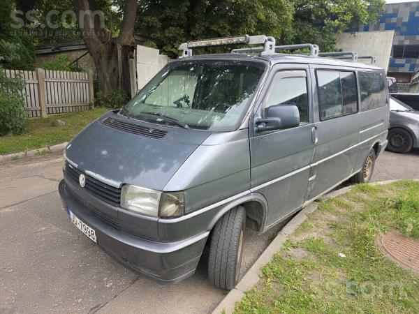 Pelēks Volkswagen Caravelle 1994 Rīga, ar dzinēja tilpumu 1.90 L un nobraukumu 370 tūkst. km par 2700 €, foto 2 vietnē AUTOMOTO.COM.LV