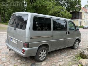 Grey Volkswagen Caravelle 1998 in Kuldiga, with an engine capacity of 2.50 L and mileage of 572 thousand km for 3650 €, photo 4 on AUTOMOTO.COM.LV