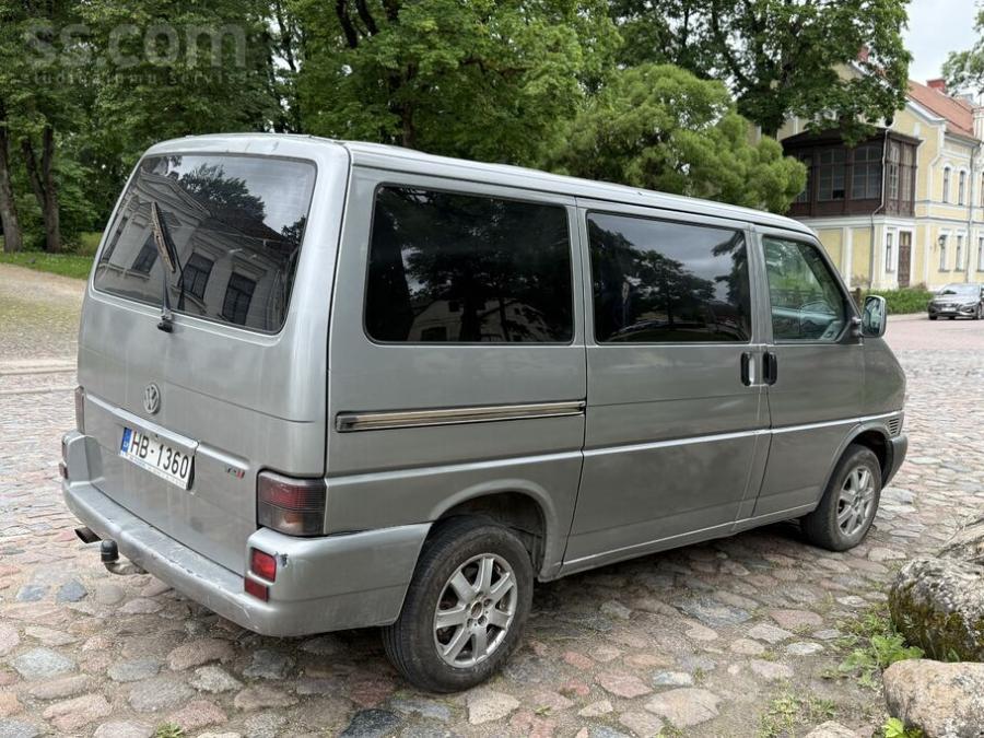 Grey Volkswagen Caravelle 1998 in Kuldiga, with an engine capacity of 2.50 L and mileage of 572 thousand km for 3650 €, photo 4 on AUTOMOTO.COM.LV