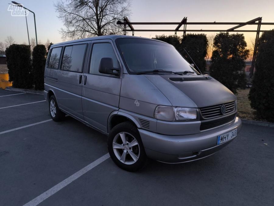 Pelēks Volkswagen Caravelle 1998 Alīta, ar dzinēja tilpumu 2.50 L un nobraukumu 420 tūkst. km par 4650 €, foto 1 vietnē AUTOMOTO.COM.LV