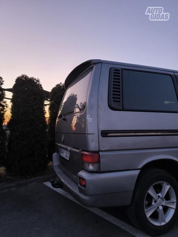 Grey Volkswagen Caravelle 1998 in Alytus, with an engine capacity of 2.50 L and mileage of 420 thousand km for 4650 €, photo 7 on AUTOMOTO.COM.LV
