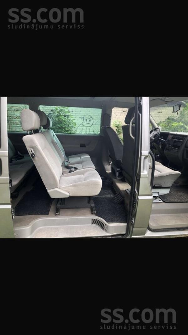 Grey Volkswagen Caravelle 1998 in Ogre, with an engine capacity of 2.50 L and mileage of 205 thousand km for 6300 €, photo 8 on AUTOMOTO.COM.LV