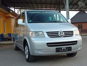 Pelēks Volkswagen Caravelle 2005 Viļņa, ar dzinēja tilpumu 1.90 L un nobraukumu 301 tūkst. km par 5999 €, foto 3 vietnē AUTOMOTO.COM.LV