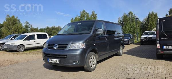 Grey Volkswagen Caravelle 2006 in Valmiera, with an engine capacity of 2.50 L and mileage of 388 thousand km for 4300 €, photo 7 on AUTOMOTO.COM.LV