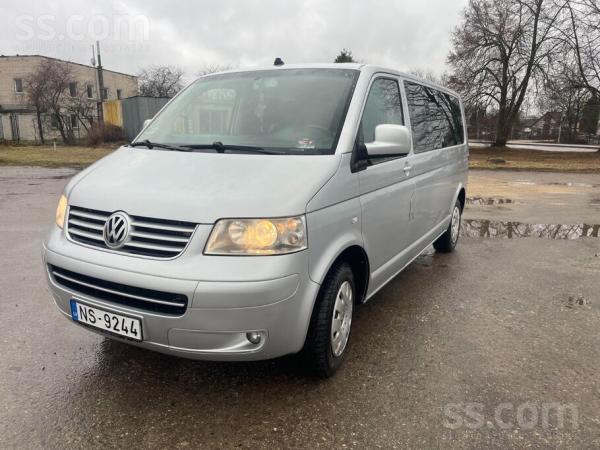 Pelēks Volkswagen Caravelle 2006 Ogre, ar dzinēja tilpumu 2.50 L un nobraukumu 371 tūkst. km par 5850 €, foto 6 vietnē AUTOMOTO.COM.LV