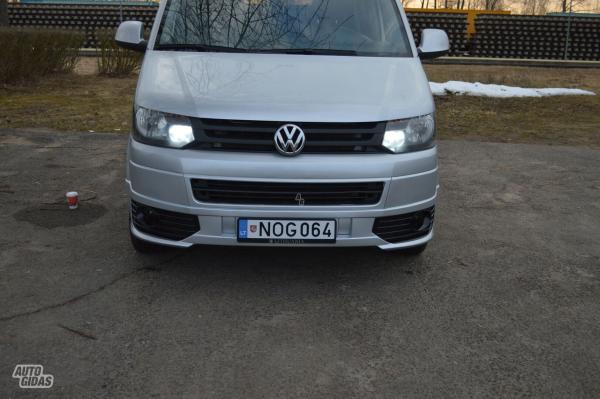Grey Volkswagen Caravelle 2007 in Ignalina, with an engine capacity of 2.50 L and mileage of 325 thousand km for 7100 €, photo 1 on AUTOMOTO.COM.LV