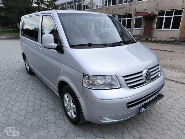 Grey Volkswagen Caravelle 2007 in Radviliskis, with an engine capacity of 2.50 L and mileage of 300 thousand km for 5700 €, photo 2 on AUTOMOTO.COM.LV