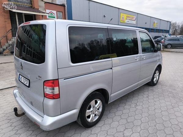 Grey Volkswagen Caravelle 2007 in Radviliskis, with an engine capacity of 2.50 L and mileage of 300 thousand km for 5700 €, photo 3 on AUTOMOTO.COM.LV