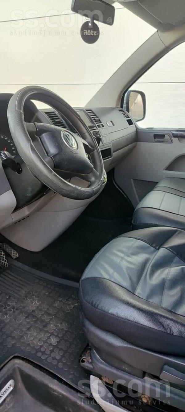 Grey Volkswagen Caravelle 2007 in Riga, with an engine capacity of 1.90 L and mileage of 0 thousand km for 6900 €, photo 9 on AUTOMOTO.COM.LV